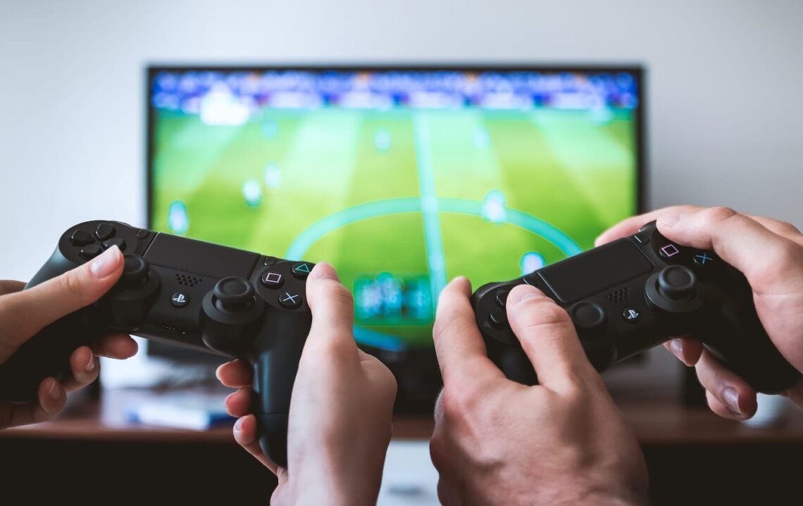The 7 Best Video Game Stocks To Buy In 2023 | WiseStacker